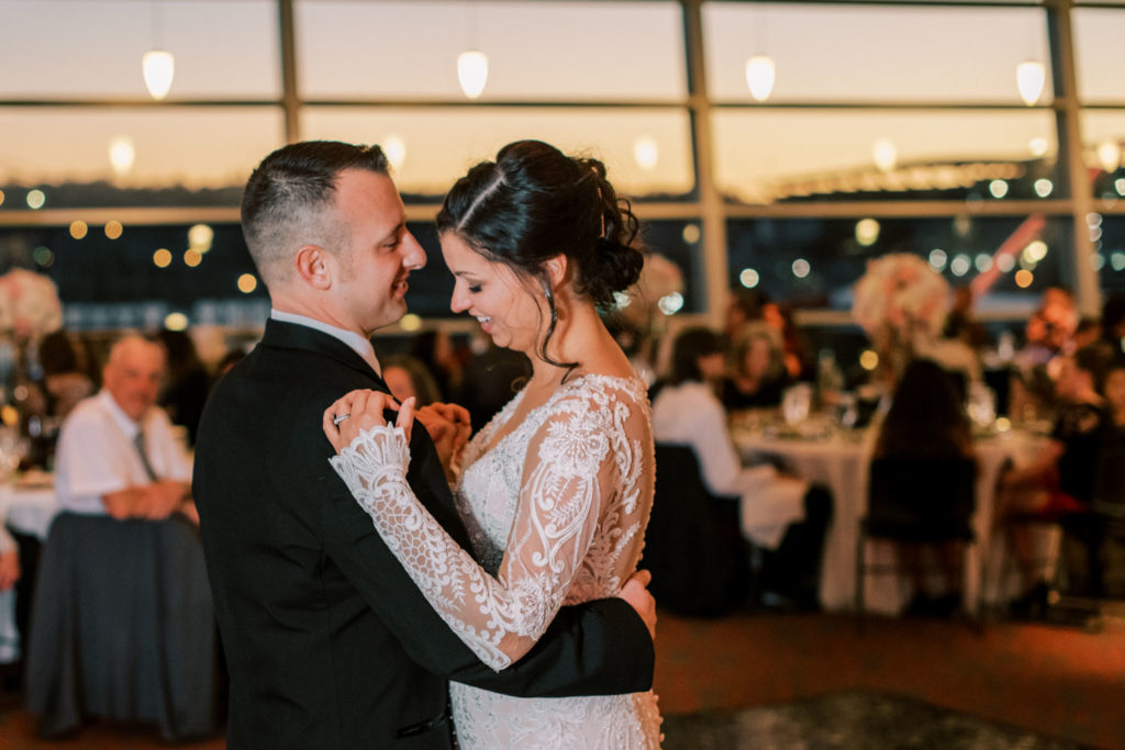 How to Use Off-Camera Flash to Light Any Wedding by Chelsey & Jordan
